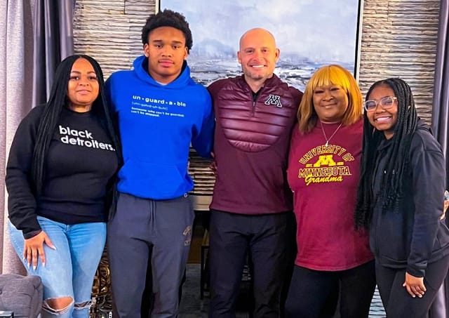 Who are Darius Taylor's parents? Age, Nationality & More