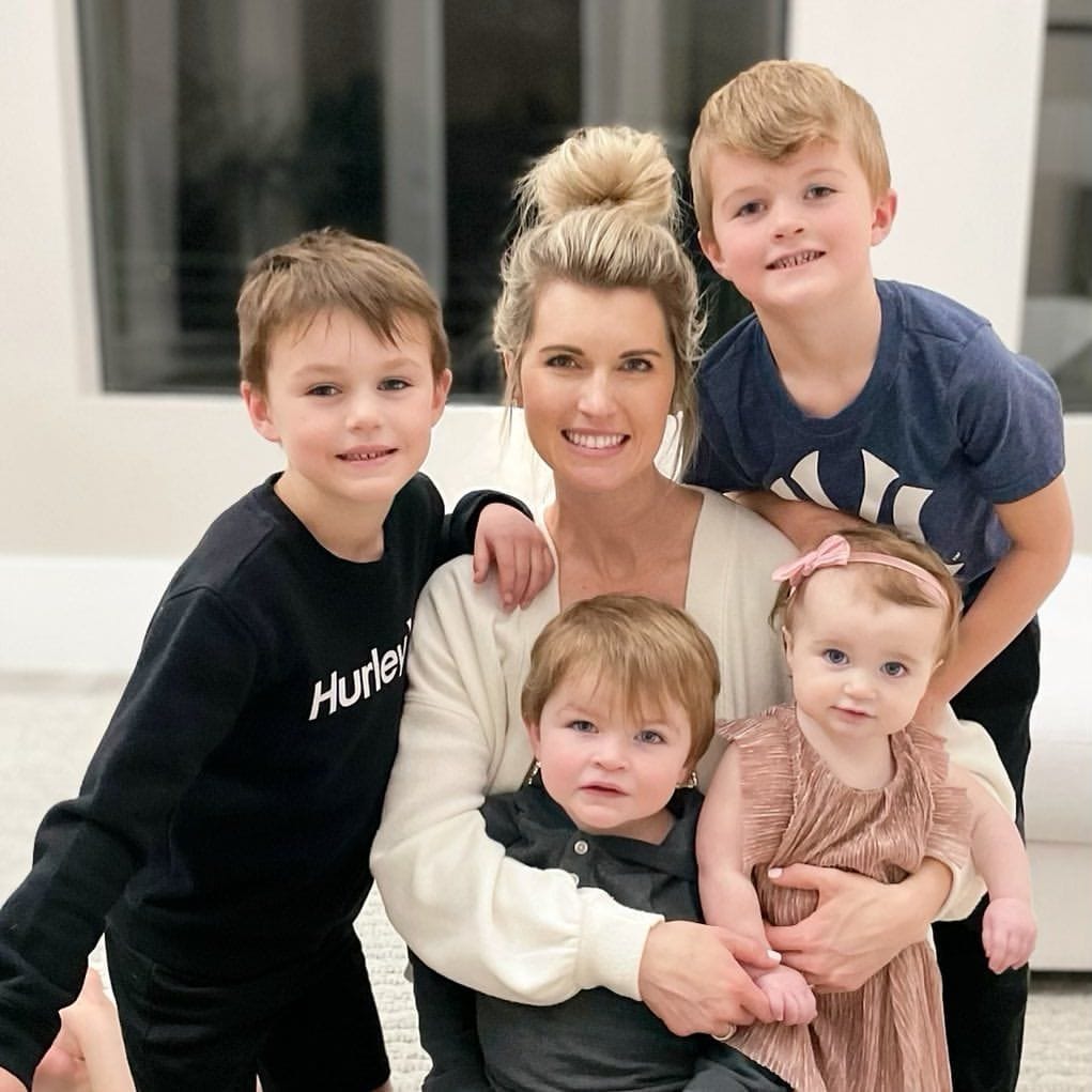 How did Derek and Heather Carr meet?