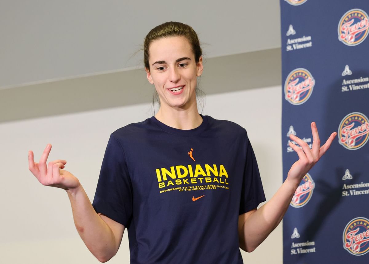 WATCH: Caitlin Clark has fun at U.S. Olympic Swimming Trials 2024 as ...