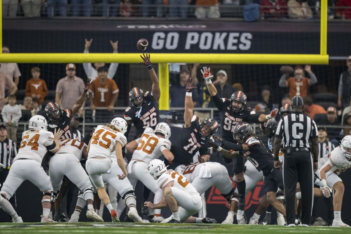 WATCH: Texas football team erupts in celebrations as HC Steve Sarkisian ...