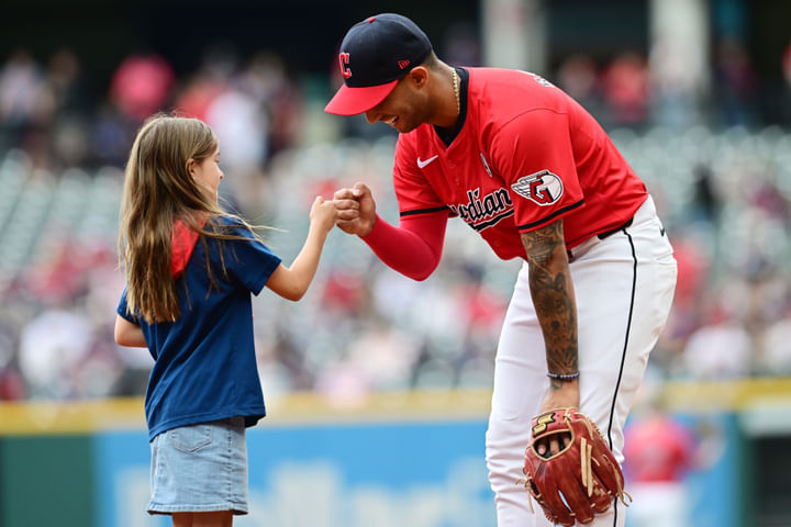 WATCH: Guardians slugger Brayan Rocchio smokes his first big league ...