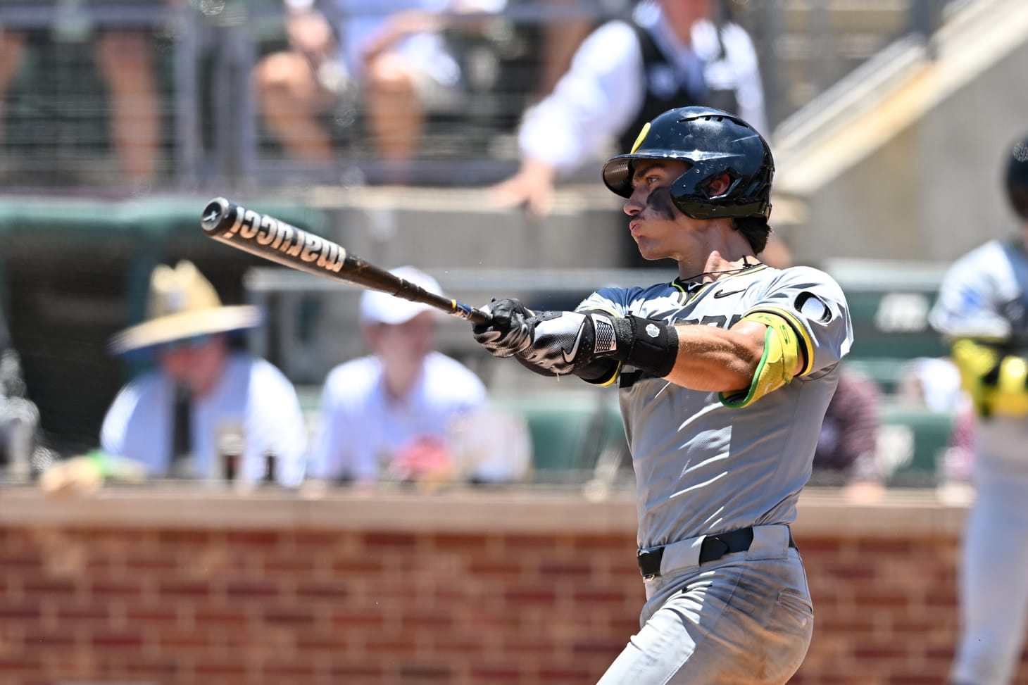 Texas A&M vs. Oregon: Who will advance to the College World Series?