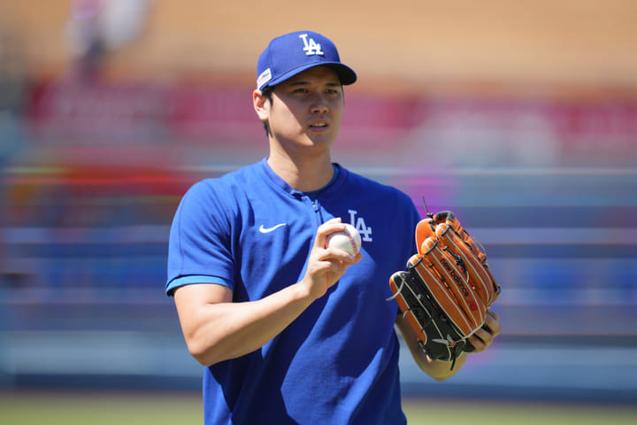Shohei Ohtani's adorable moment with his dad emerges as Father's Day ...