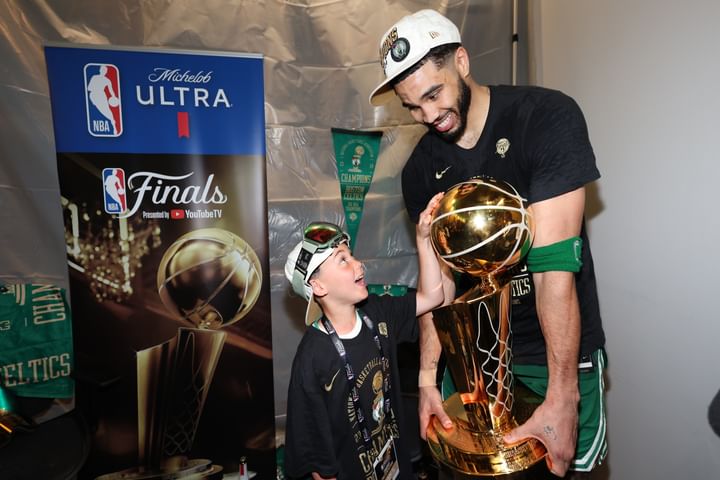 What is the NBA Trophy made of? Makers, design details and origin of ...