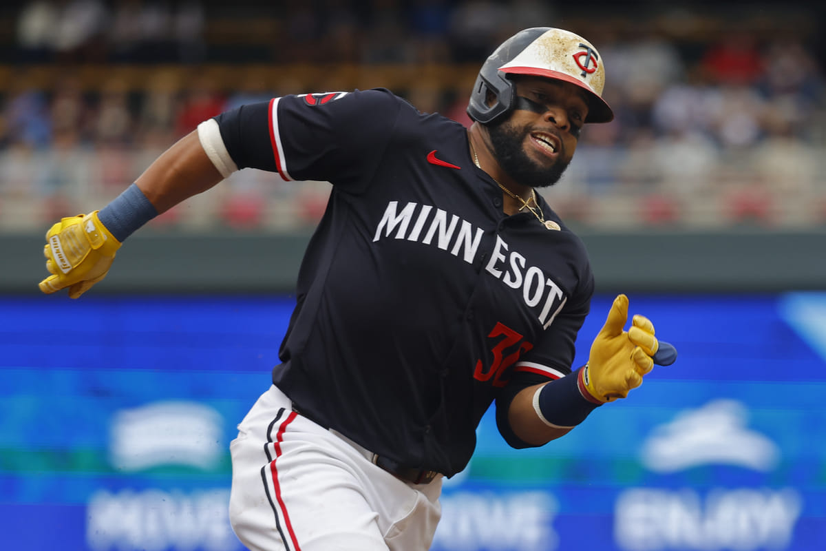 "I love this team" - Twins fans fired up after Jose Miranda hit three ...