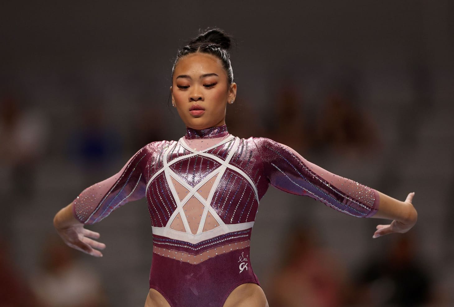 "You can see her heart when she competes"- Shawn Johnson 'praying' for ...