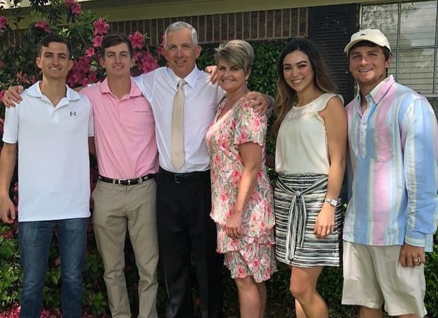 Who are Sam Bennett’s parents? Meet Dr Mark Bennett and Stacy Bennett