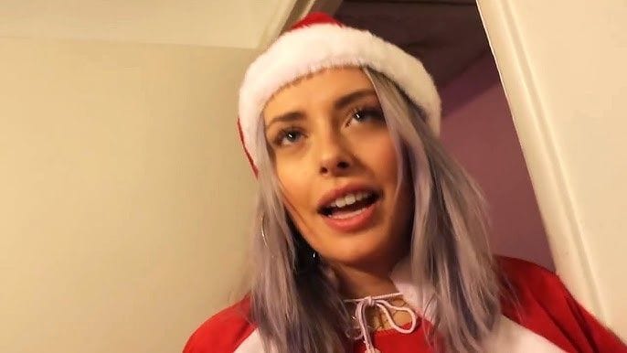 Corinna Kopf's Profile, Net Worth, Age, Height, Relationships, FAQs