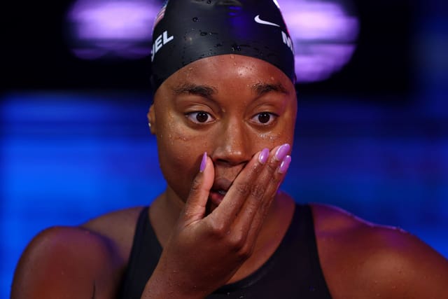 “Simone Manuel is an absolute champion” ; “I cried watching this ...