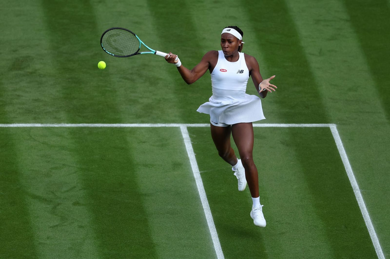 WATCH: Coco Gauff consoles crying fan after he breaks down in tears ...