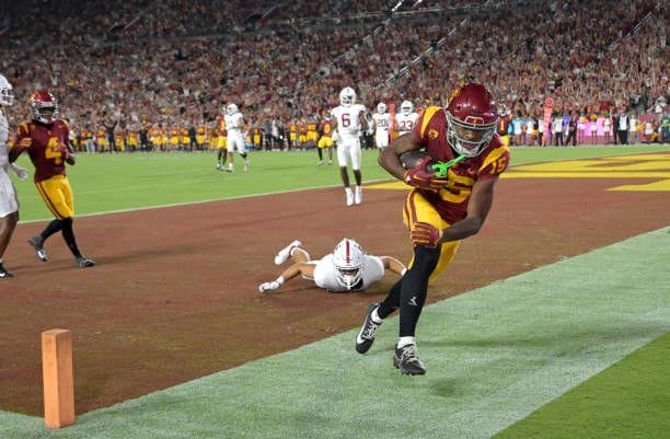 How Tall Is Dorian Singer?