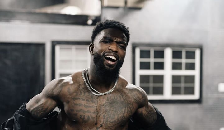 Who is Frank Martin's trainer?