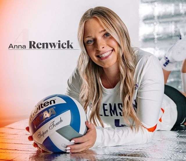 Who is PJ Hall Girlfriend ? | Meet Anna Renwick