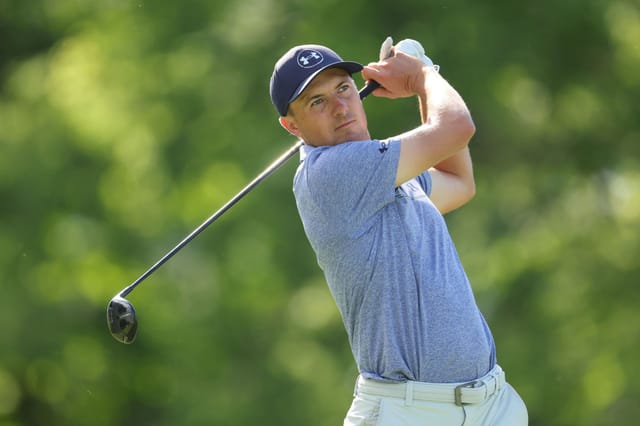 WATCH: Jordan Spieth scores an adventurous birdie during a roller ...