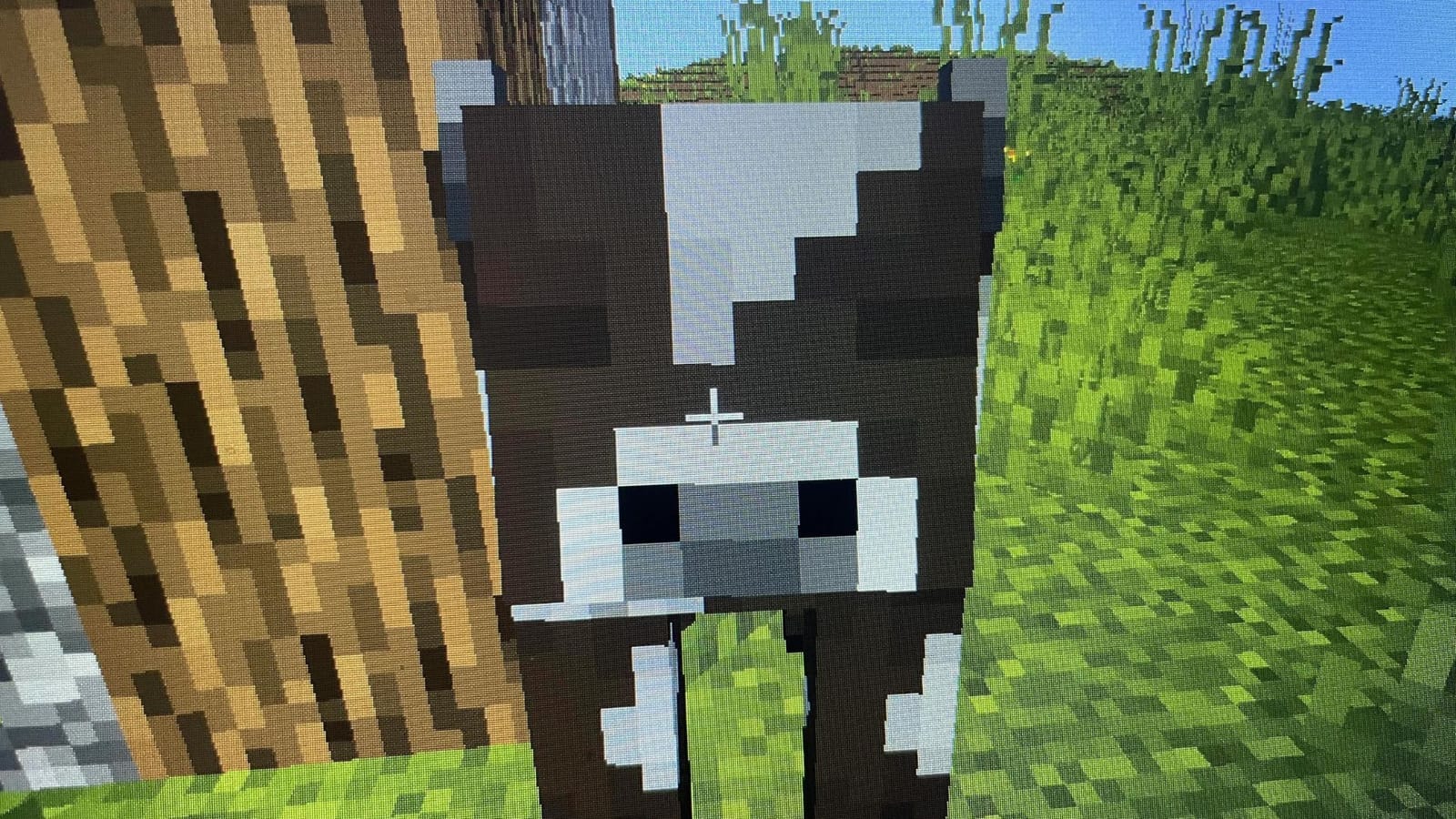 "New creepypasta just dropped?": Minecraft fans share concern over ...