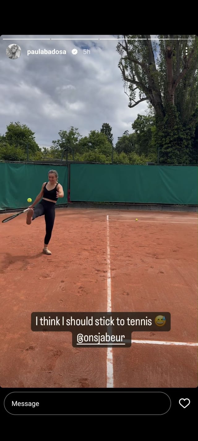 "Should stick to tennis" - Paula Badosa admits defeat; hilariously ...