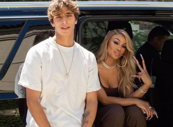 Josh Richards - Latest news and Profile