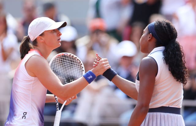 Iga Swiatek matches Chris Evert's long-standing Grand Slam record after French Open 2024 SF win ...