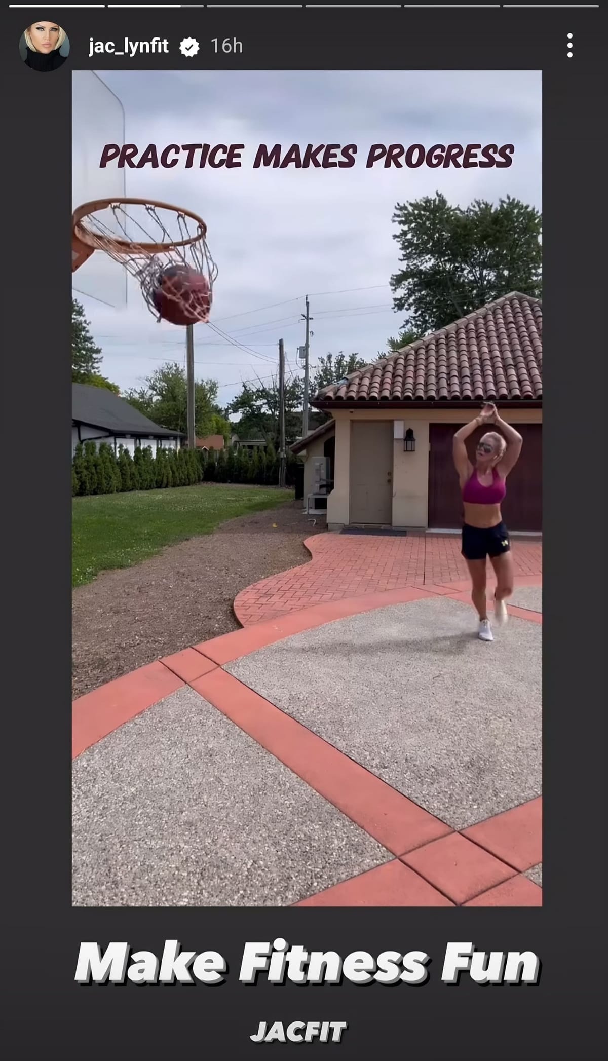 PHOTO: Alex Rodriguez's girlfriend Jaclyn Cordeiro shoots hoops for ...