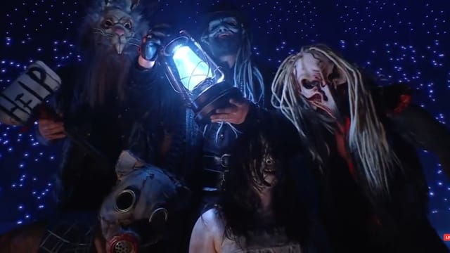 39-year-old WWE star to be revealed as the secret leader of Uncle Howdy ...