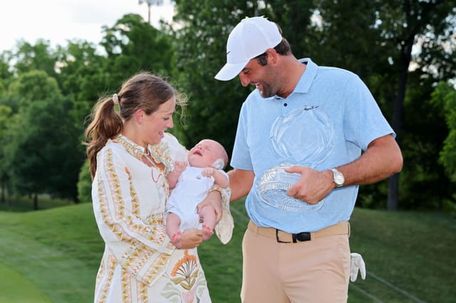 "Changed a diaper" - Scottie Scheffler details mid-round routine at the ...