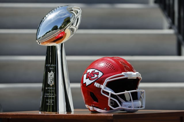 What happened to BJ Thompson? Chiefs OL suffers massive health scare ...