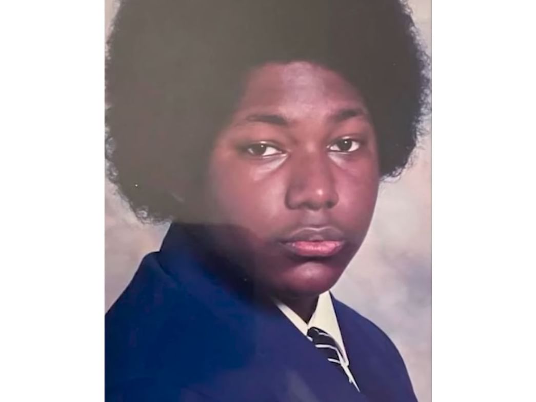 Who is Castillo in Sidemen's reality show Inside?