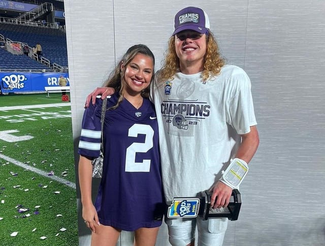 Who are Avery Johnson’s parents? Meet his parents Mark Johnson and Hope Dent.