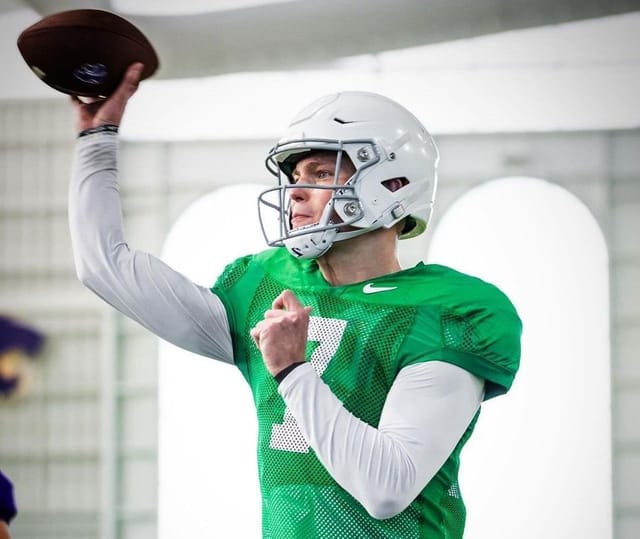 Who are Jacob Knuth’s parents? Meet his parents Jenny Knuth and Mike Knuth.