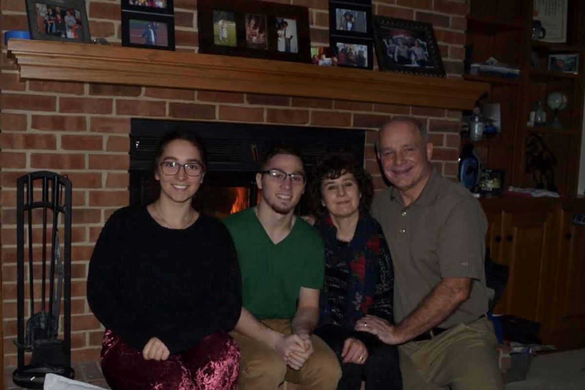 Who are Spencer Lee’s Parents? Age, Nationality & More