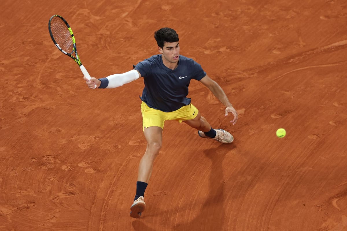 French Open 2024: Carlos Alcaraz vs Jannik Sinner preview, head-to-head, prediction, odds and ...