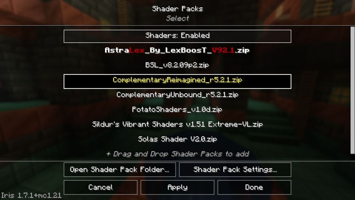 How to use shaders in Minecraft 1.21