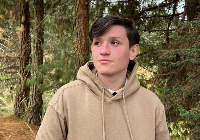 Who is Fabru Blacutt?