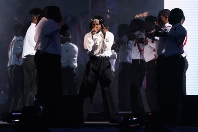 Kendrick Lamar's ‘The Pop Out: Ken & Friends’ concert official setlist ...