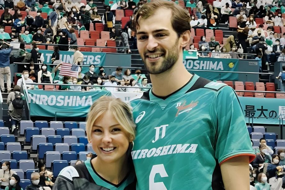 Who is Aaron Russell’s Wife? | Meet Kendall Pierce