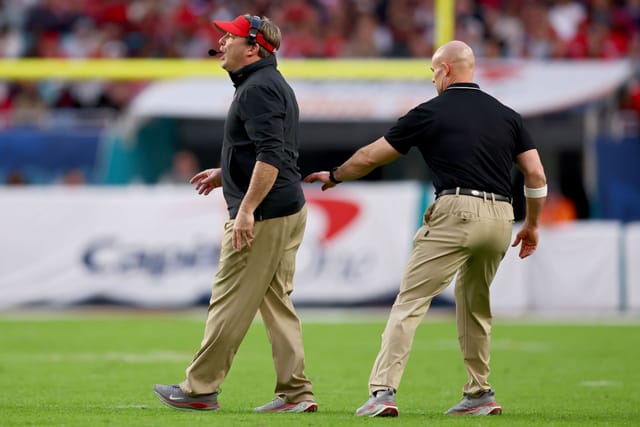 2025 class prospect LB Ty Jackson to make official visit to Mike ...