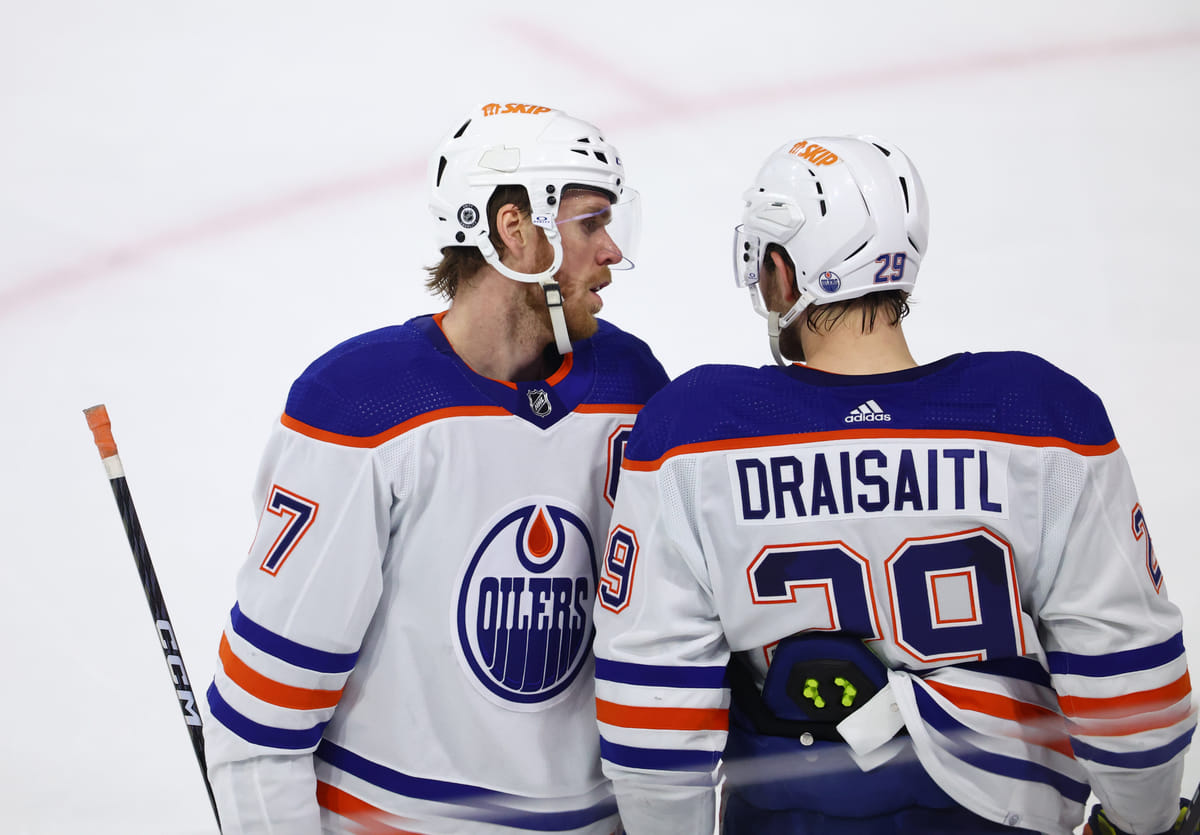 NHL Rumors: Top insider speculates Connor McDavid's future with Oilers ...