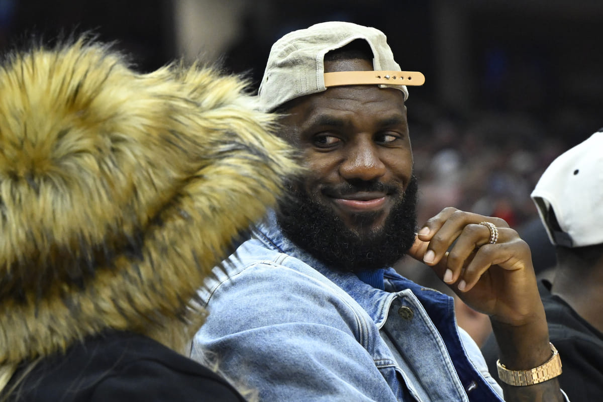 "Hope you enjoyed my hometown" - LeBron James shouts out Peyton Manning ...