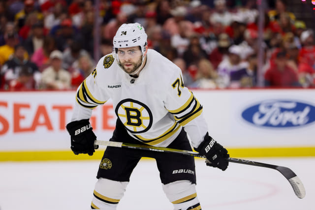 "What a spoiled brat": Bruins fans bash Jake DeBrusk after $38.5 ...