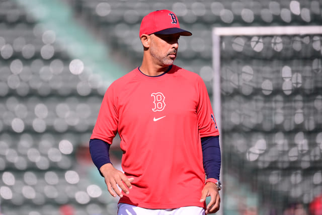 "He could be sitting there for the richest team in baseball"- John ...