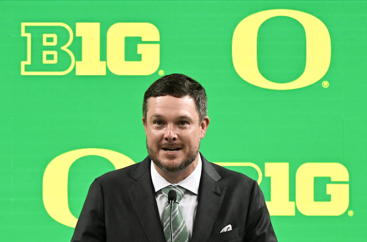 Oregon HC Dan Lanning names 7x national champ Nick Saban's one trait ...