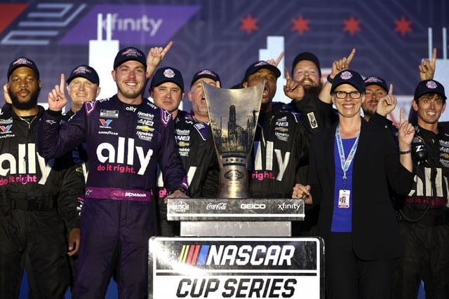 Alex Bowman and Ally Racing one step closer to reaching a major ...