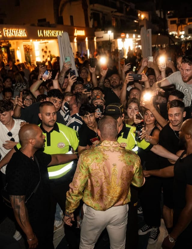 Dee Devlin: In Photos: Conor McGregor gives peek into his Marbella ...