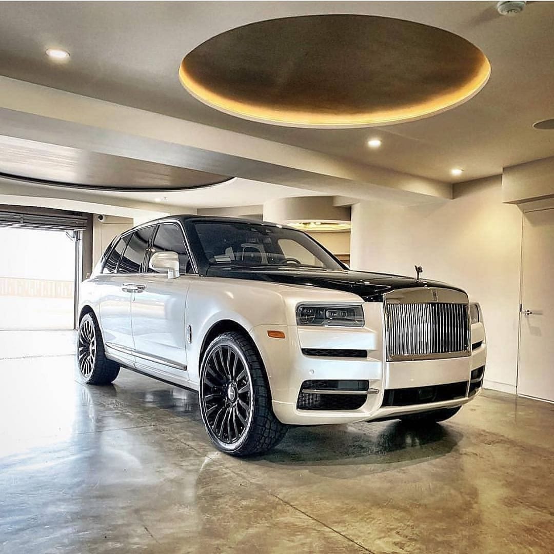 How many cars are owned by Addison Rae?