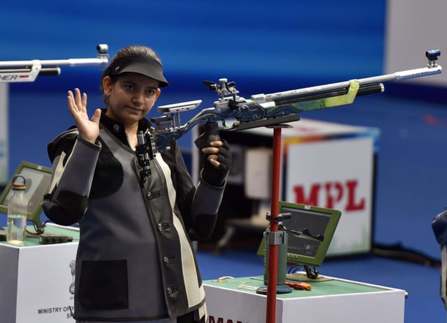 How did Anjum Moudgil qualify for the Paris Olympics 2024?