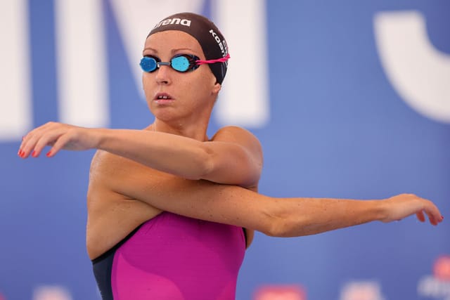 5 oldest female swimmers competing in individual events at Paris ...