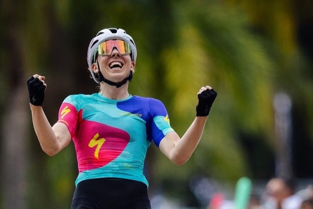 Haley Batten Height - Discover Haley Batten's Physical Attributes and more