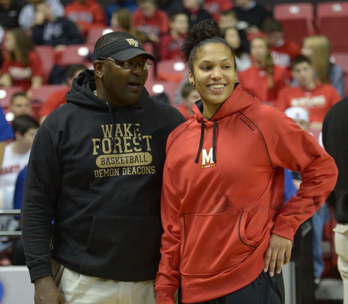 Who are Alyssa Thomas’s parents? Meet Tina Klotzbeecher-Thomas and ...