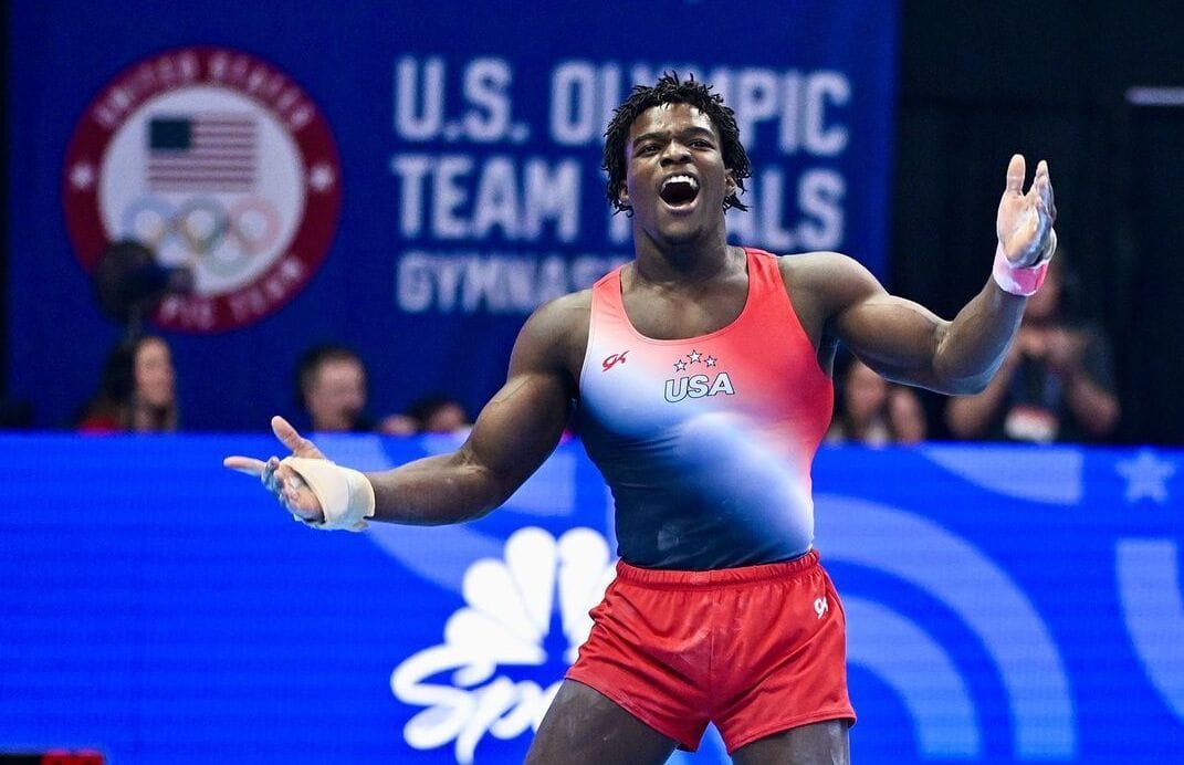 How tall is Fred Richard? Discover Fred Richard's Height, Physical ...