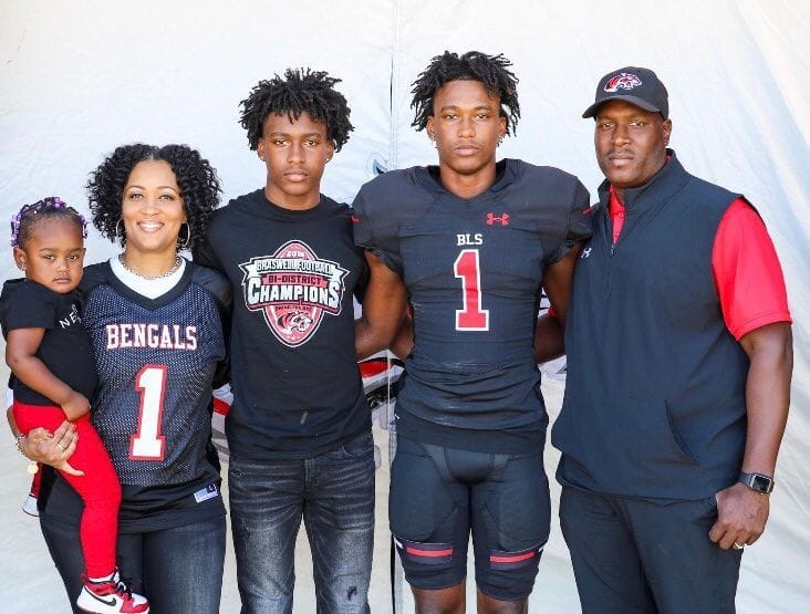 Who are Dylan Smith’s Parents? Meet Charles and Deshima Smith.